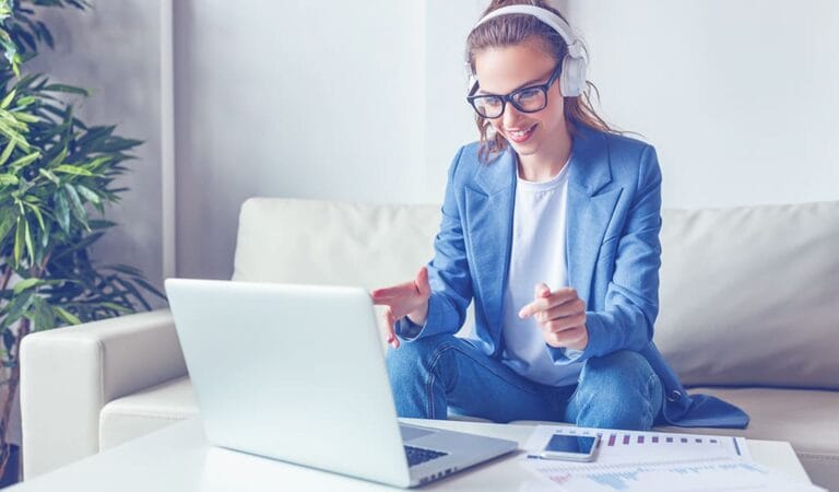 Zoom Interview Tips that Will Land You a Job in 2021